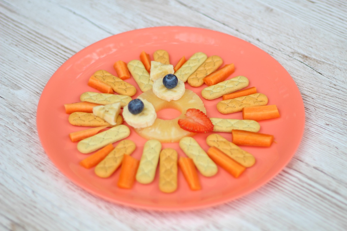 CREATIVE TODDLER SNACK PLATES ⋆ scandimummy.com